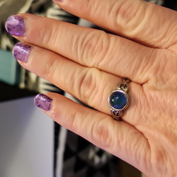 Jewelry | Nwt Mood Ring Retro Color Changing Ring | Poshmark